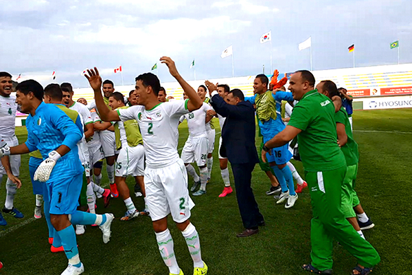 بالفيديو المنتخب الجزائري العسكري يهتف فلسطين الشهداء – النهار أونلاين