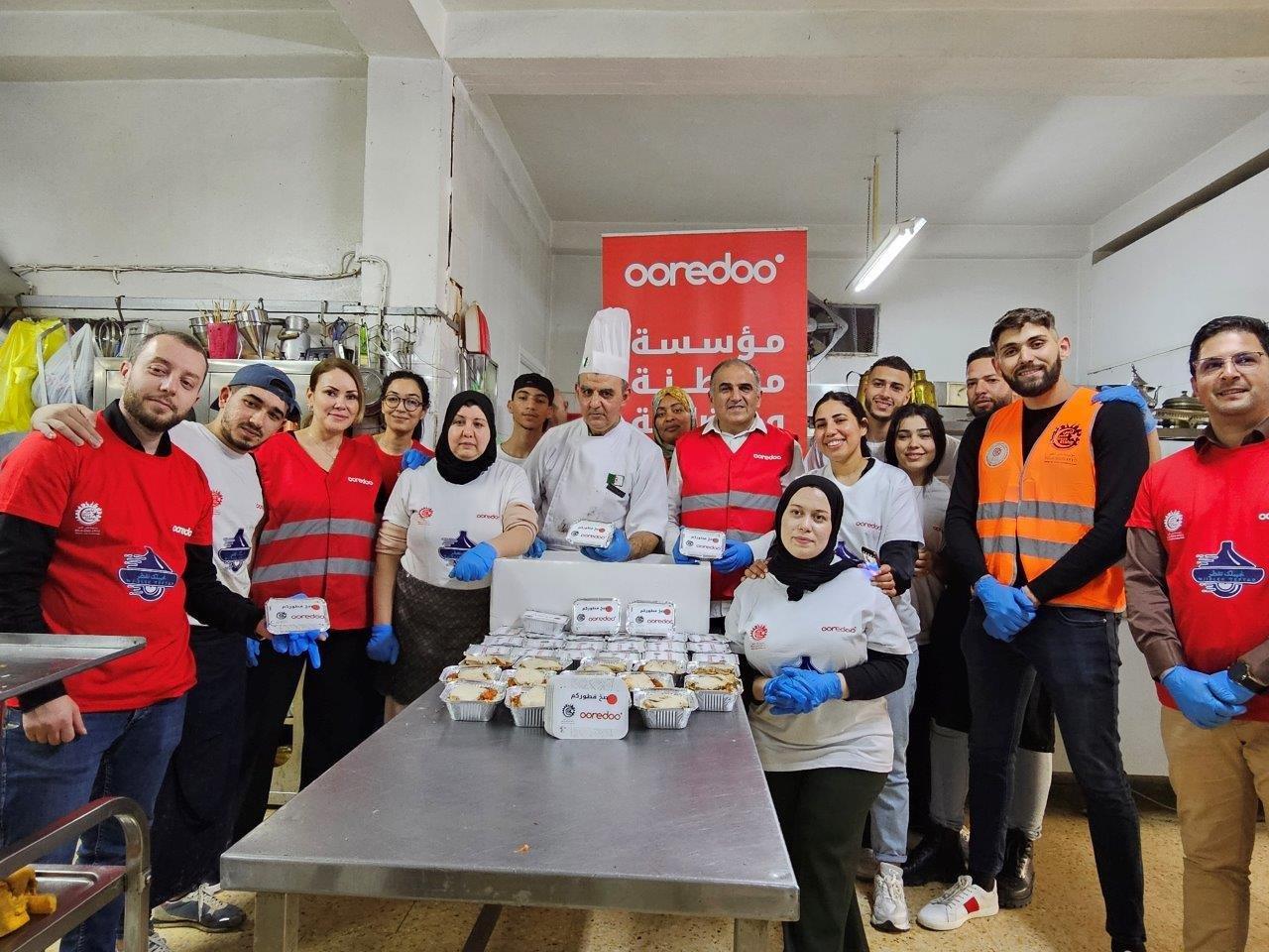 Ooredoo وناس الخير يوزعان وجبات ساخنة على الصائمين – النهار أونلاين