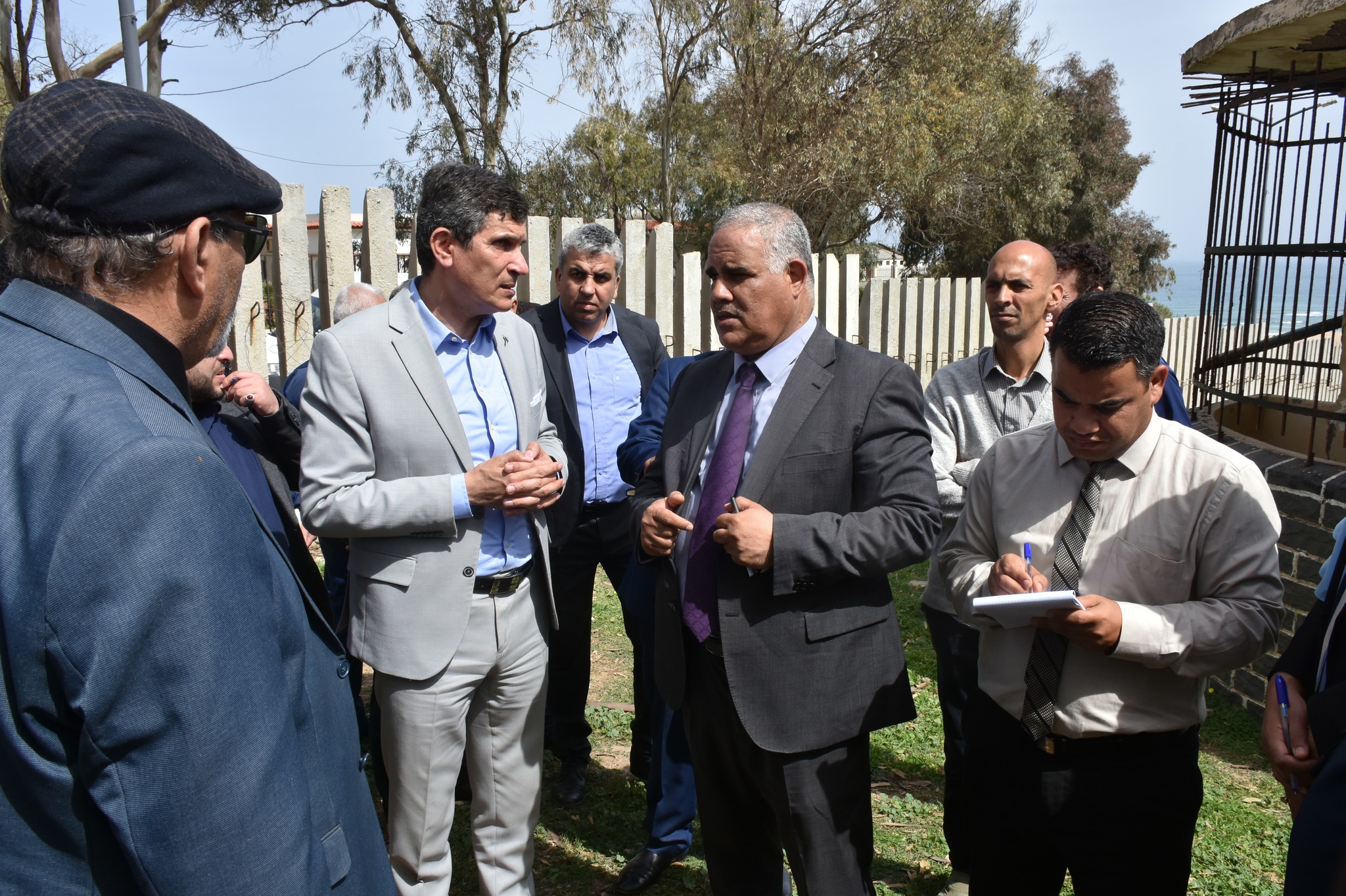 والي العاصمة يُعاين عددا من الشواطئ وهذا ما أمر به – النهار أونلاين